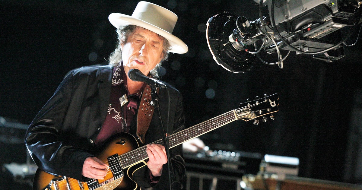 Bob Dylan comes to Hutton Brickyards